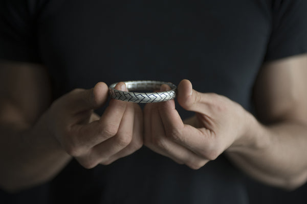 What are the Different Types of Silver Grades – Dautzen Jewelry